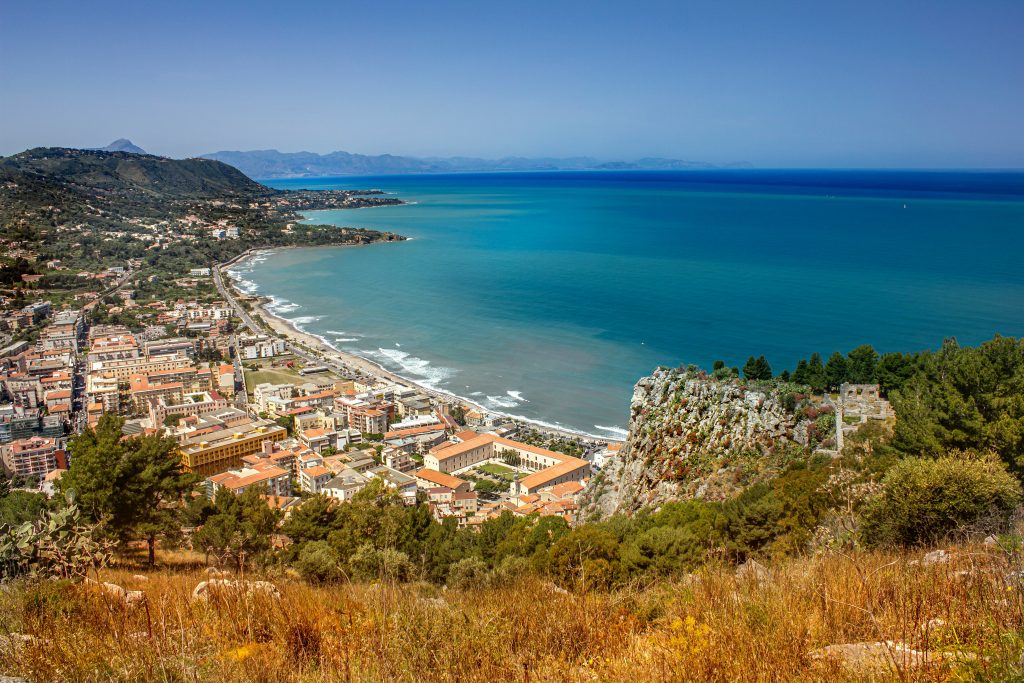 Exploring Sicily: A Guide to the Best Things to See and Do ...